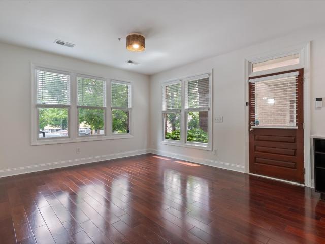1229 4th Ave N