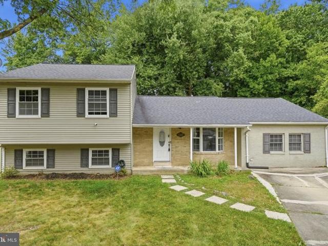 12203 Kingsbrook St, Bowie, MD 20721