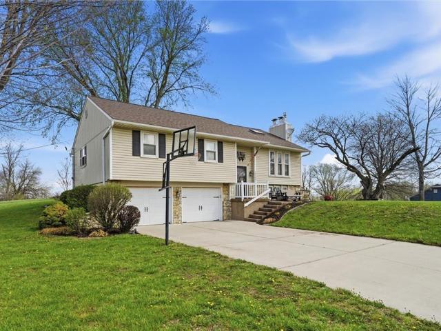 12200 Hollingsworth Rd, Kansas City, KS 66109 | MLS #2609 | Compass