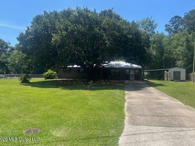 12202 Tiffany Lane