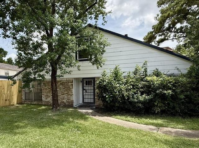 12202 Wild Pine Dr Unit A, Houston, TX 77039