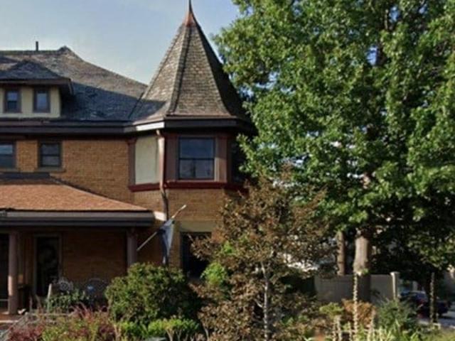 12202 Detroit Avenue 4/2 1704 sqft