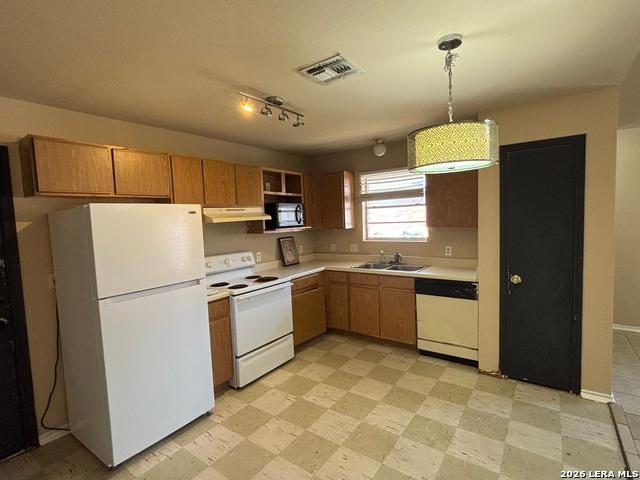 12202 Maverick Bluff