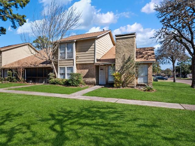 12207 W Village Dr, Unit D, Houston, TX 77039 | MLS #30721
