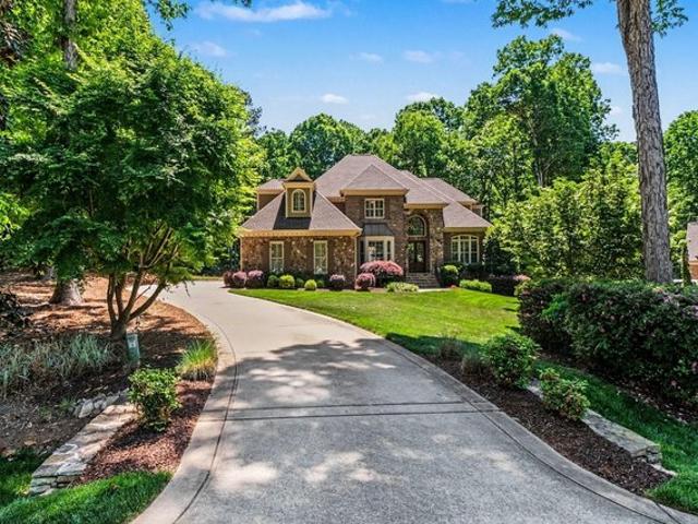 12204 The Gates Dr, Raleigh, NC 27614