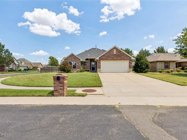 12204 Heathfield Lane