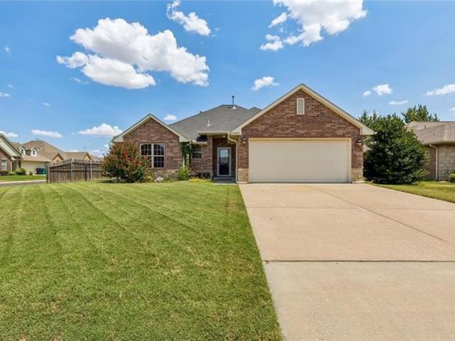 12204 Heathfield Ln, Oklahoma City, OK 73173