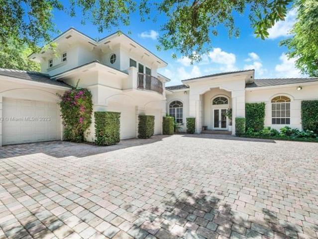 12205 Vista Ln, Pinecrest, FL 33156