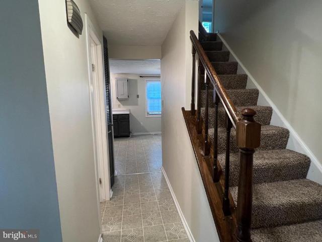 12205 Parkstream Terrace
