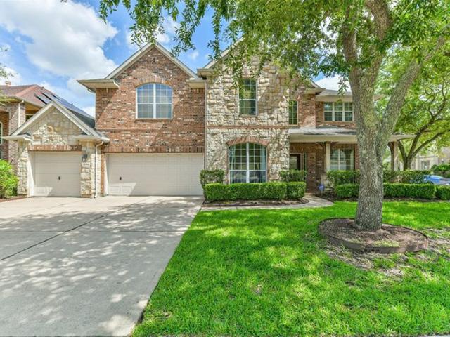 12206 Bell Creek Dr, Pearland, TX 77584