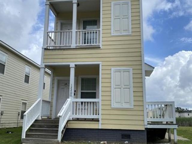 12206 Prudie St, Gulfport, MS 39503
