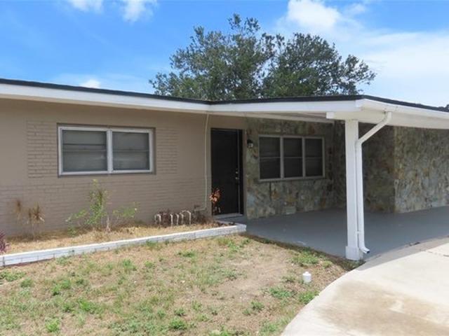 12208 th St, Largo, FL 33773