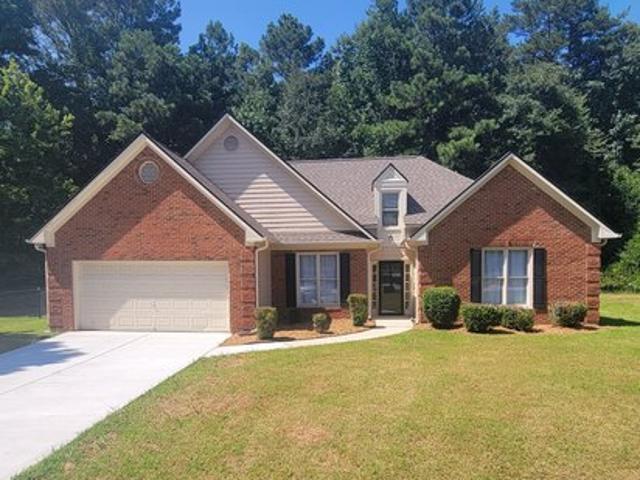 12208 Barney Ct, Fayetteville, GA 30215