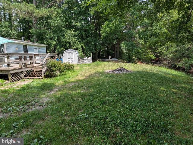 12208 Duck Lane