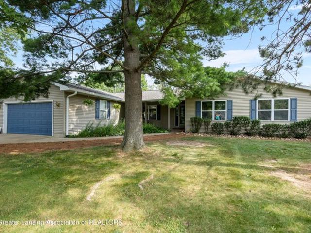 1220 Mahan Hwy, Charlotte, MI 48813
