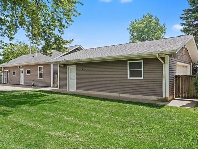 1220 N Chilson Rd, Bay City, MI 48706