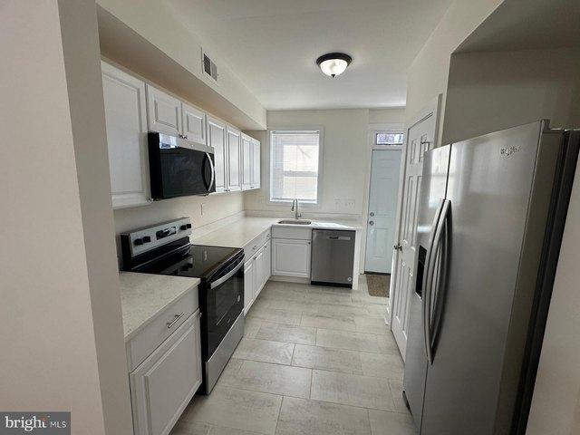 1220 N Potomac St, Baltimore, MD 21213