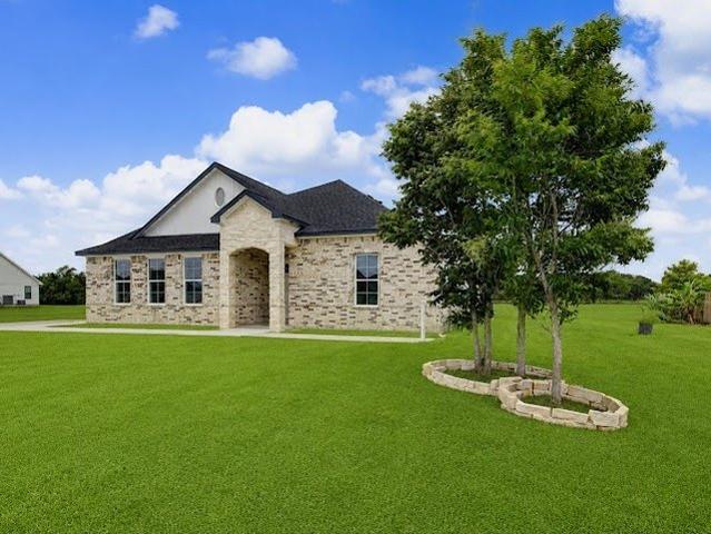 1220 Appaloosa Cir, Angleton, TX 77515