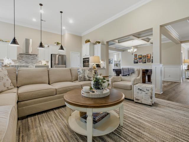 1220 Colusa Ct
