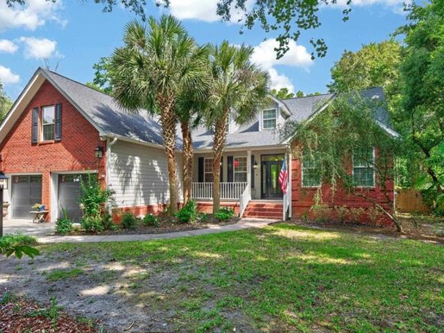 1220 Crooked Oak Dr, Pawleys Island, SC 29585
