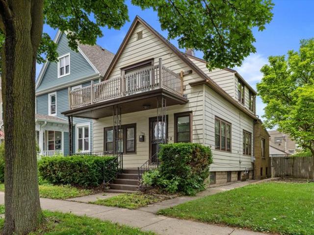 1220 E Russell Ave, Milwaukee, WI 53207
