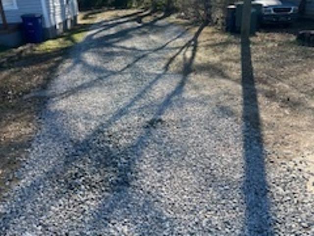 1220 Ellis Road