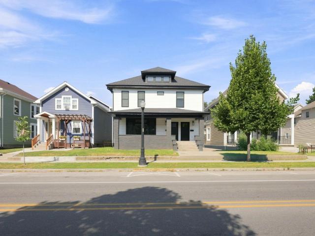 1220 Fairfield Avenue