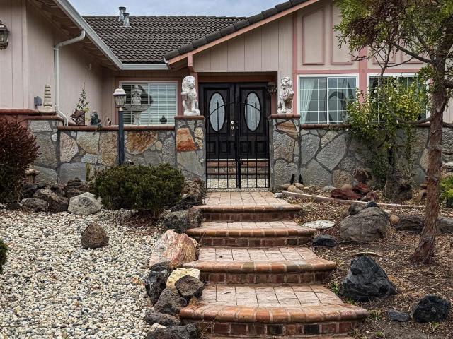 1220 Fascination Cir