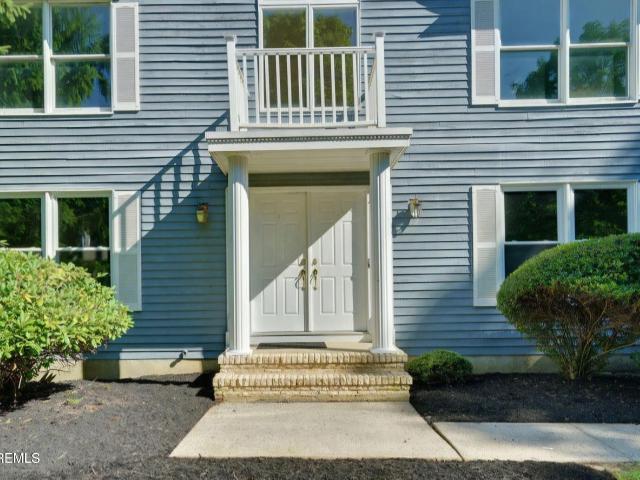 1220 Fox Hollow Drive