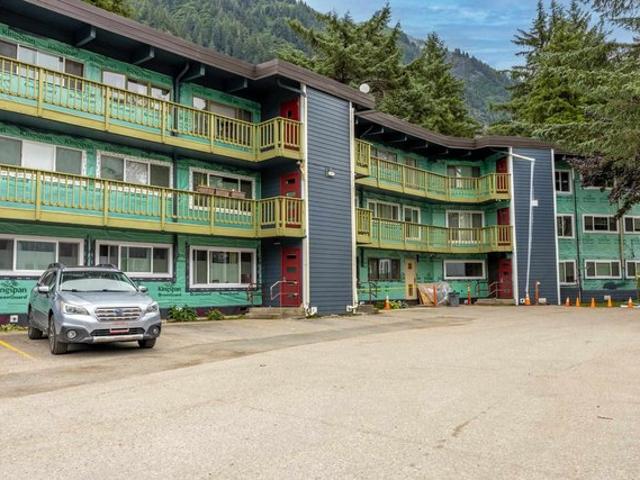 1220 Glacier Ave, Juneau, AK 99801
