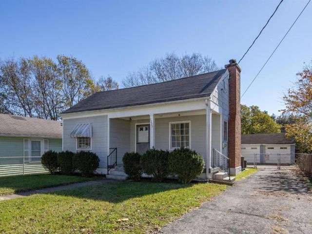 1220 Hammond Ave, Lexington, KY 40508