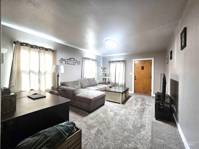 1220 Highland