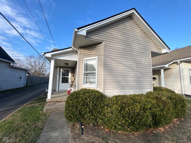 1220 Iowa Street