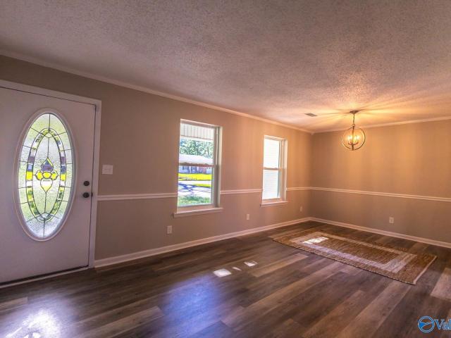 1220 Kathy Lane Sw