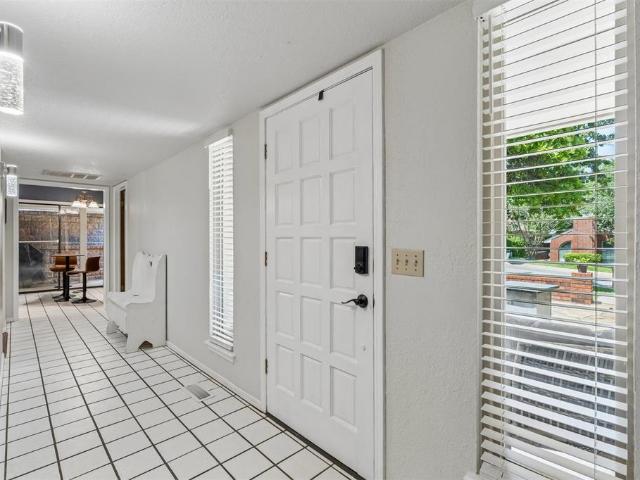 1220 Knights Bridge Road