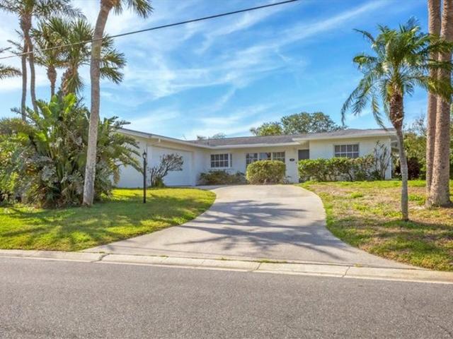 1220 Lakeside Dr, Venice, FL 34293