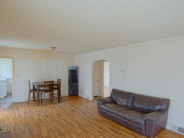 1220 Pearl Street