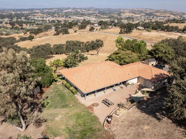 1220 Pina Selva Place