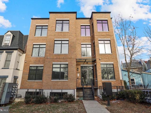 1220 Potomac Avenue SE Unit 3, Washington, US, DC