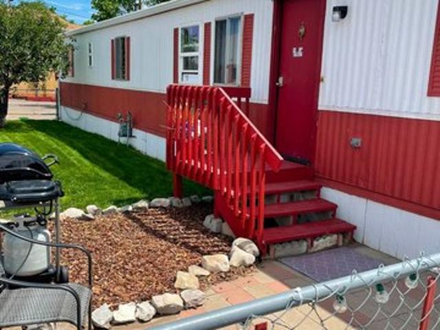 1220 Smelter Ave NE, Black Eagle, MT 59414
