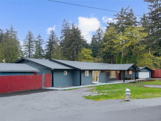 1220 th Ave E, Puyallup, WA 98373 | MLS #2508 | Compass