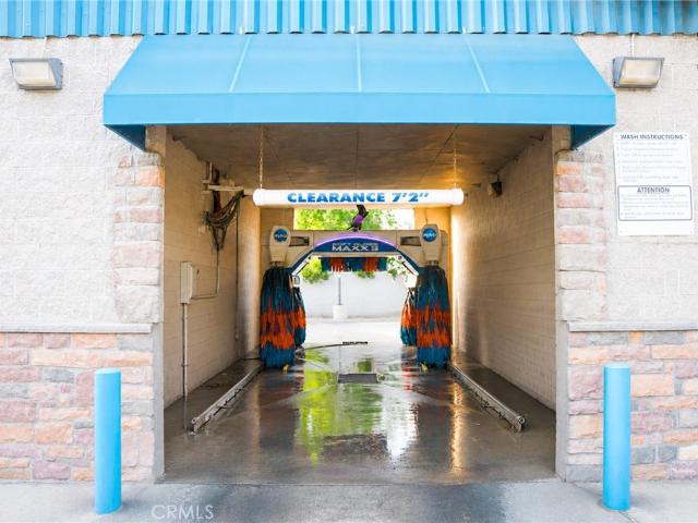 1220 W Houston