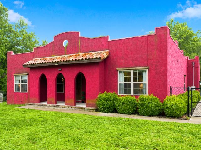 1220 W Mount Vernon Street