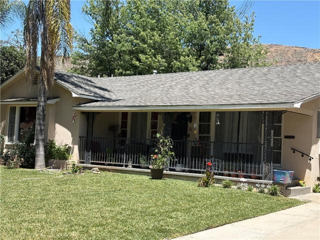 1220 W Marshall