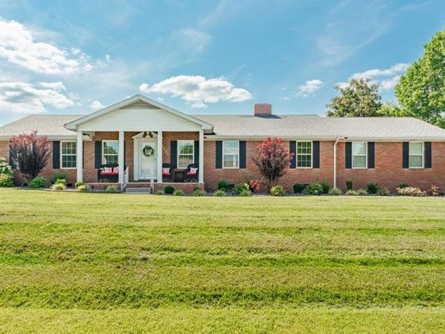 1220 Walnut Dr, Madisonville, KY 42431