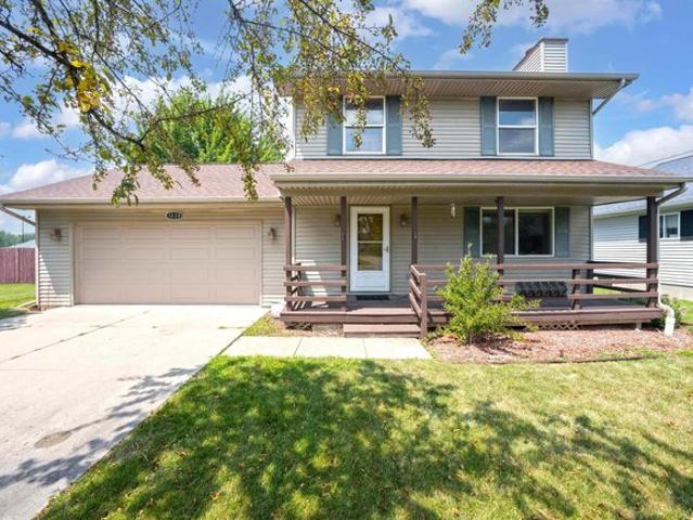 1220 West Blvd, Marine City, MI 48039