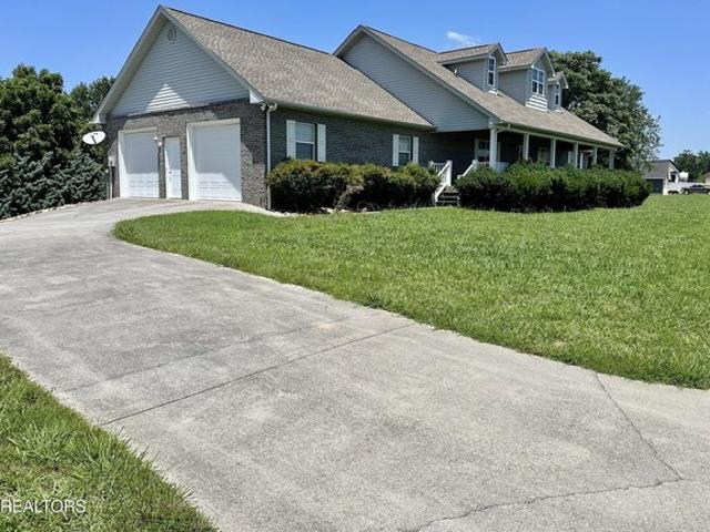 1220 Whaleys Overlook, Kodak, TN 37764