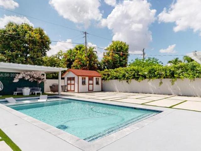 1220 37th Ave NW, Miami, FL 33125