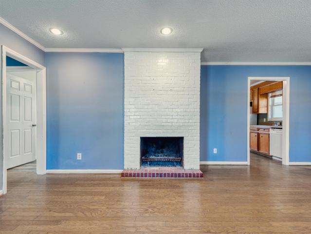 1220 3rd Ave