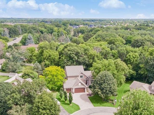 12213 Kenyon Ct NE, Blaine, MN 55449